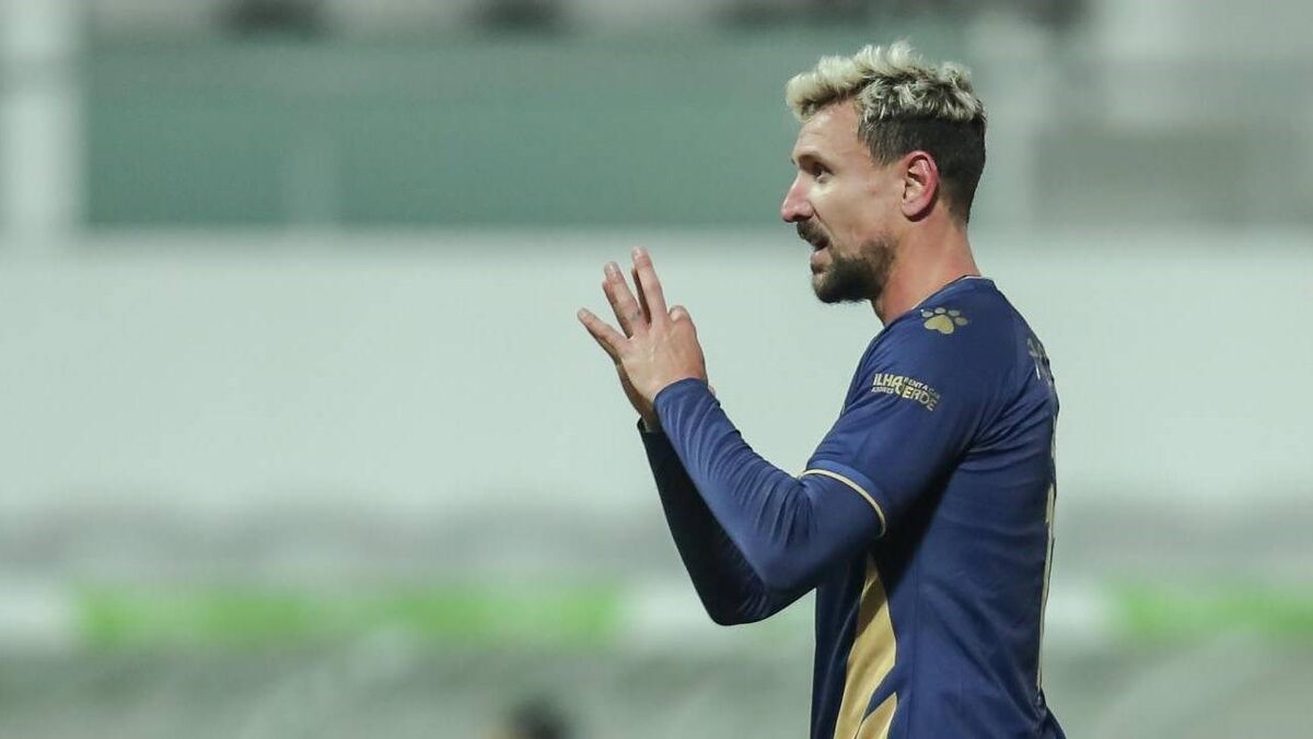 Ukra muito perto de ser reforço do Rio Ave - Rio Ave - Jornal Record