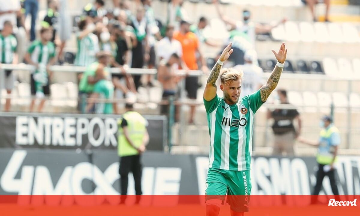 Uma roleta, um bailado e finalização de Guga: o grande golo do Rio Ave ...