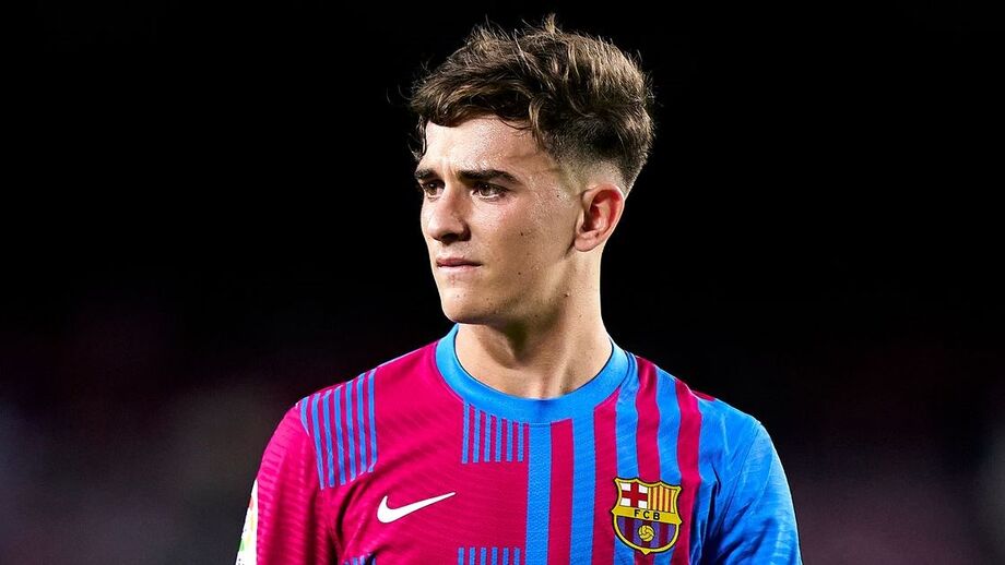 Gavi faz furor na seleção espanhola e jovens do Barcelona voltam a ser ...