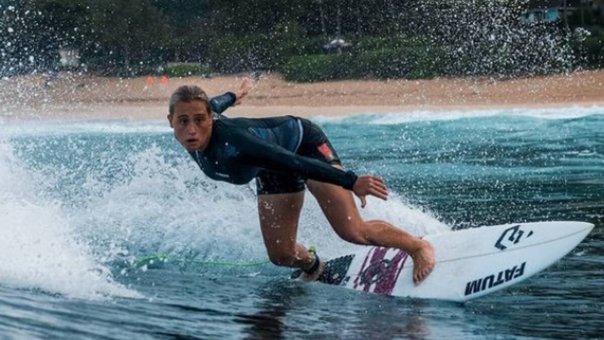 Yolanda Hopkins termina no 13.º posto em Haleiwa - Surf - Jornal Record