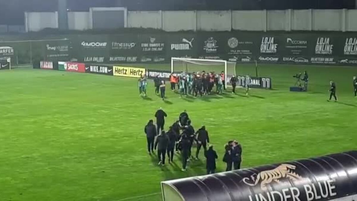 Chima Akas atirou à barra e o Rio Ave festejou assim a passagem na Taça ...