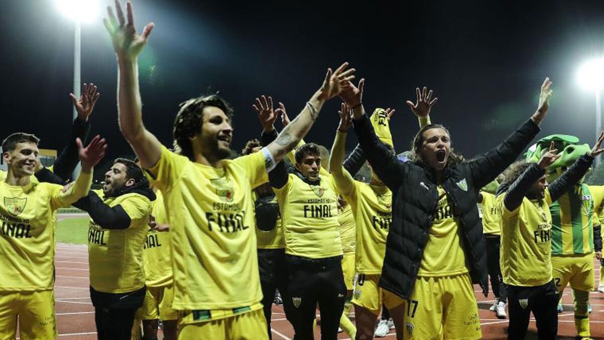 Gilberto Coimbra e o Tondela na final da Taça: «Desligar a ficha e ...