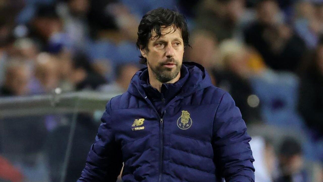 Vítor Bruno emociona-se ao falar do pai Vítor Manuel: «Um crime as ...