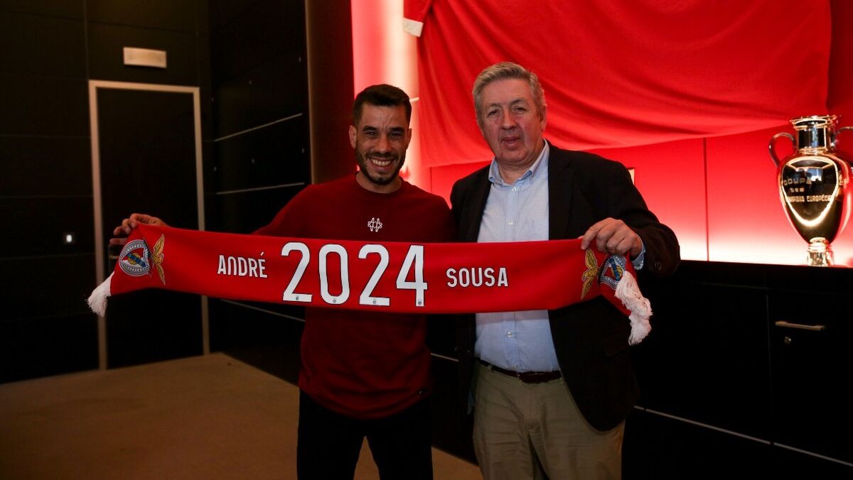 André Sousa renova contrato com o Benfica - Futebol - Jornal Record