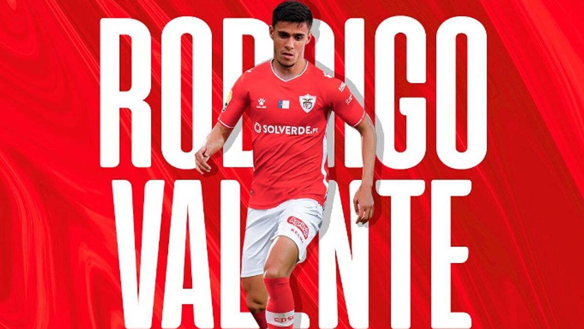 Rodrigo Valente assina pelo Santa Clara por duas épocas - Santa Clara ...