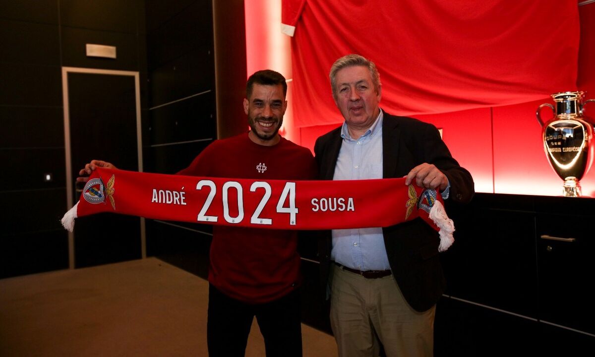 André Sousa renova contrato com o Benfica - Futebol - Jornal Record
