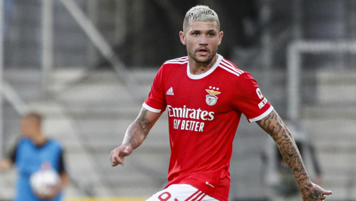 Morato: «O míster pede-nos muita agressividade e uma marcação alta ...