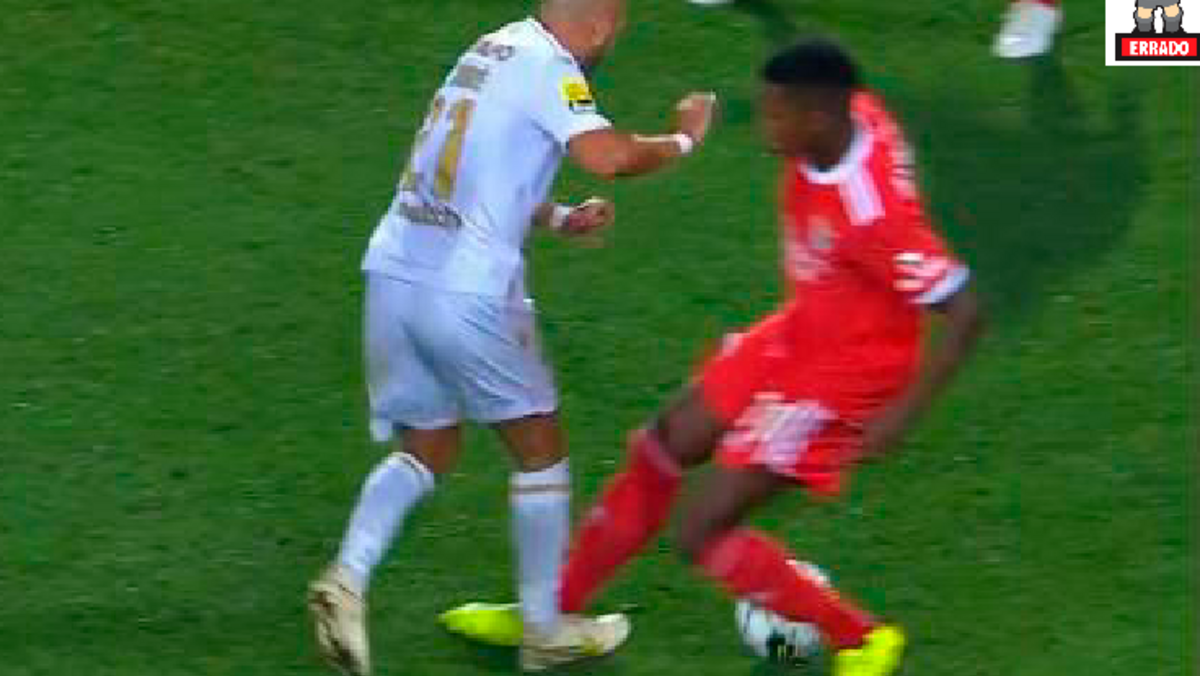 Liga da verdade: Onde estava o VAR? - Arbitragem - Jornal Record