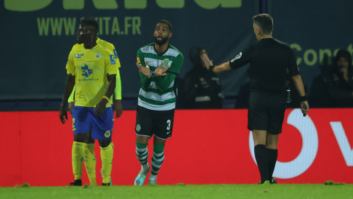 David Simão deveria ter visto o 2º amarelo? Cartão a Inácio foi bem ...