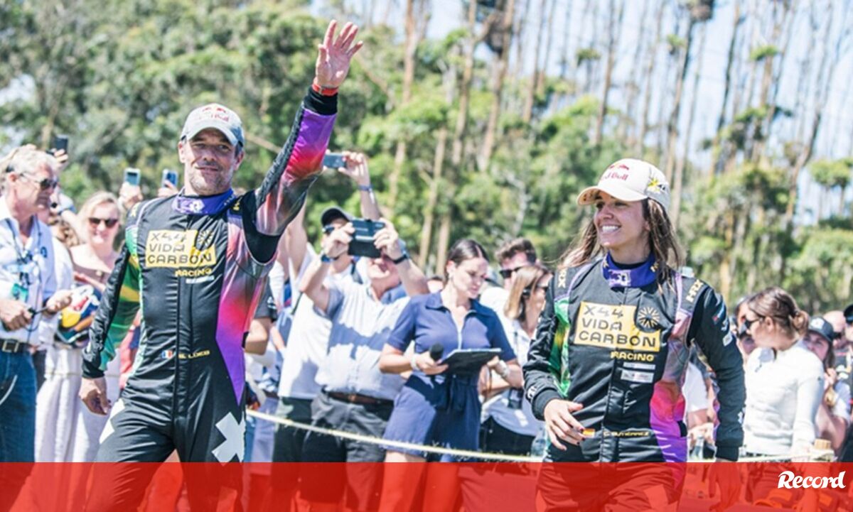 Sébastien Loeb dá título de Extreme E a Lewis Hamilton - Automobilismo ...