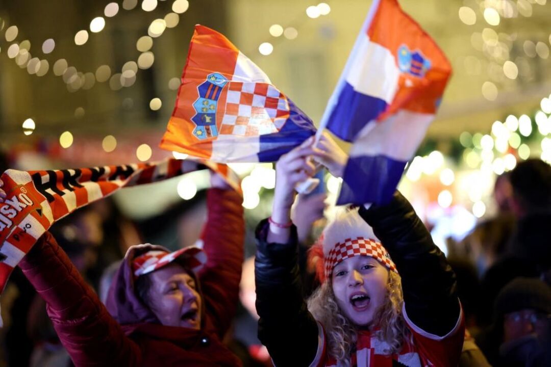 As incríveis imagens da festa croata nas ruas de Zagreb - Fotogalerias ...