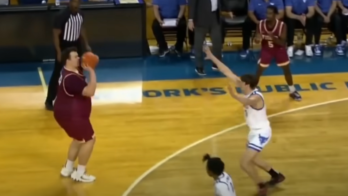 Mede 2,13 metros e pesa 163 quilos: Connor Williams é a sensação do ...