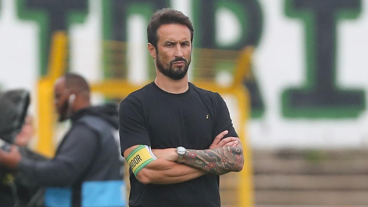 César Peixoto perto de regressar ao Paços de Ferreira - P. Ferreira ...