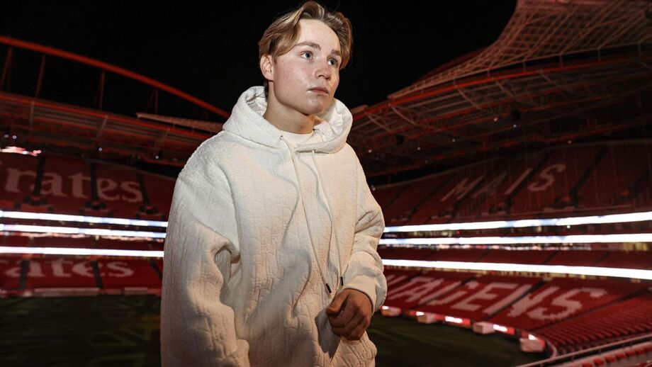 Azar Karadas avisa Schjelderup: «O Benfica tem adeptos impacientes e ...