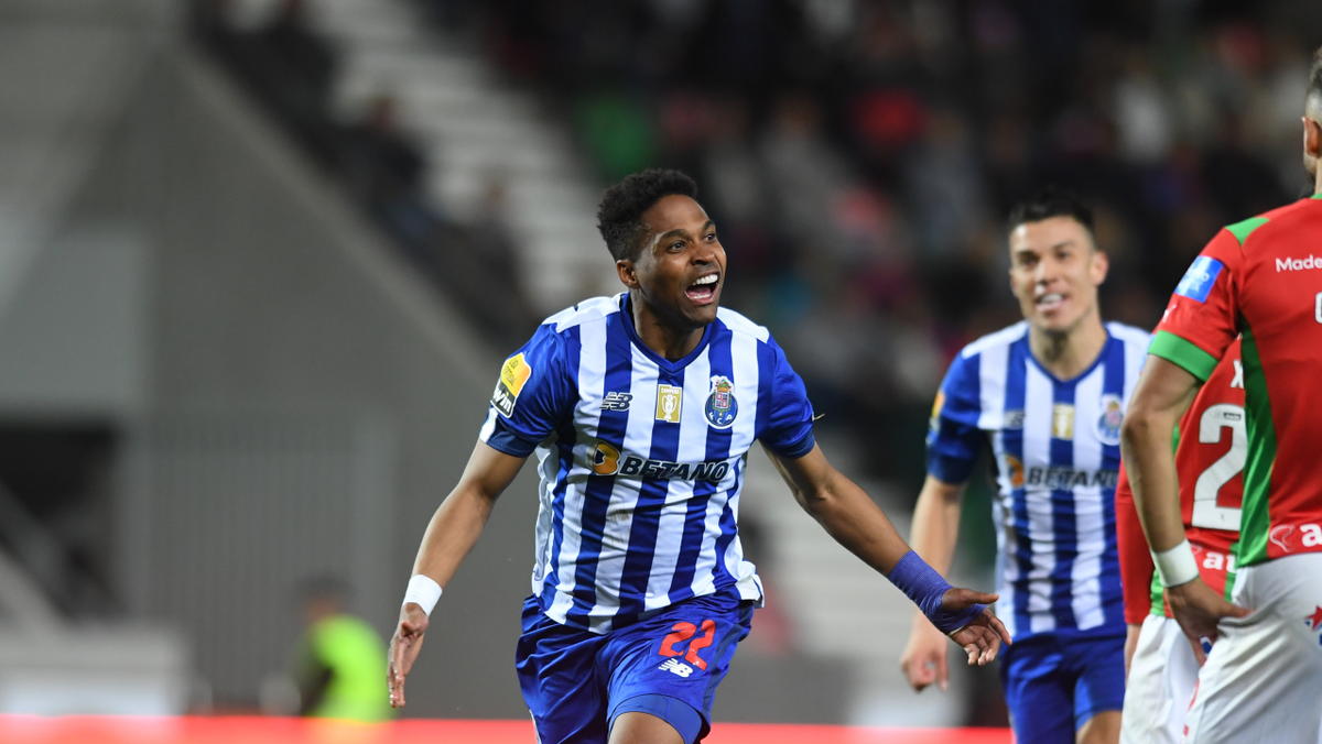 Marítimo-FC Porto, 0-2: Bilhetes premiados na festa do cartão - Liga ...