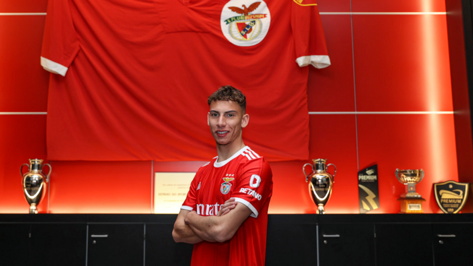 Francisco Domingues renova contrato com o Benfica: «Já sou da casa» - Benfica - Jornal Record