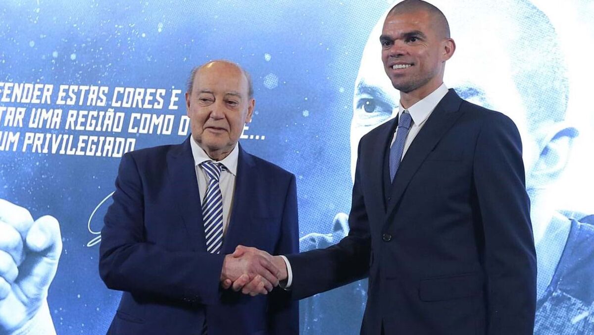 Rebelo aplaude renovação de Pepe: «O importante não é a idade» - FC ...