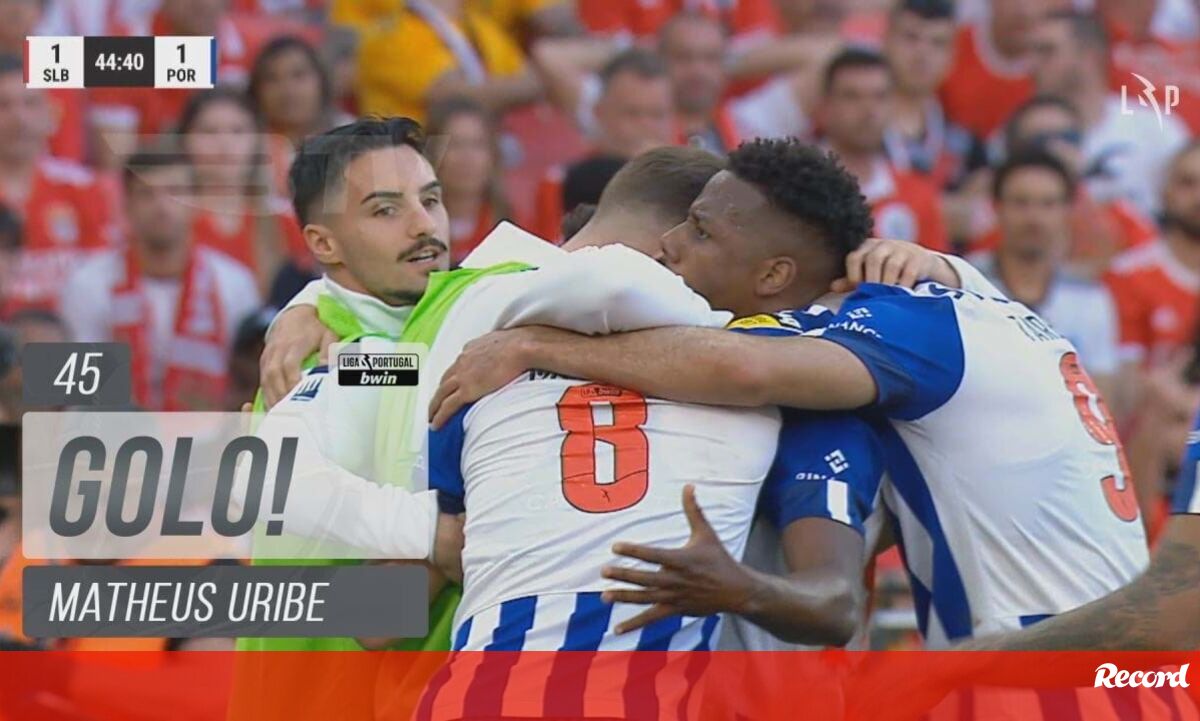 Benfica-FC Porto: Passe de peito de Pepê e Uribe remata forte para o ...