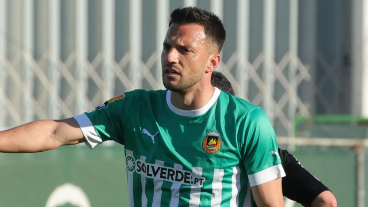 Ukra confirma saída de Samaris: «Foi um prazer ter um jogador como ele ...