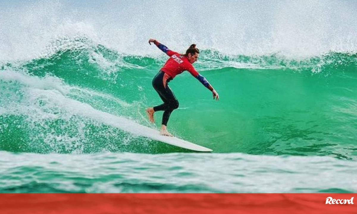 Sasha Jane Lowerson faz história como primeira atleta transgénero a ...