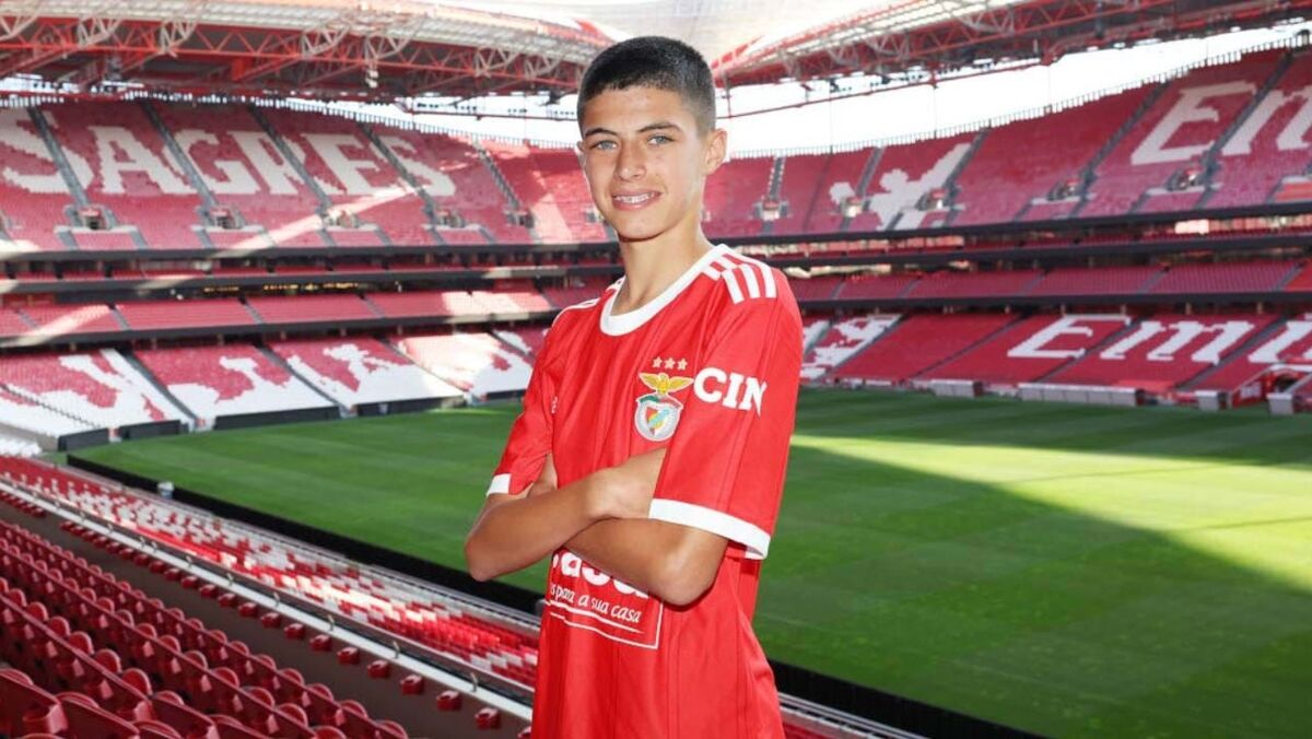 Benfica segura jovem extremo - Benfica - Jornal Record