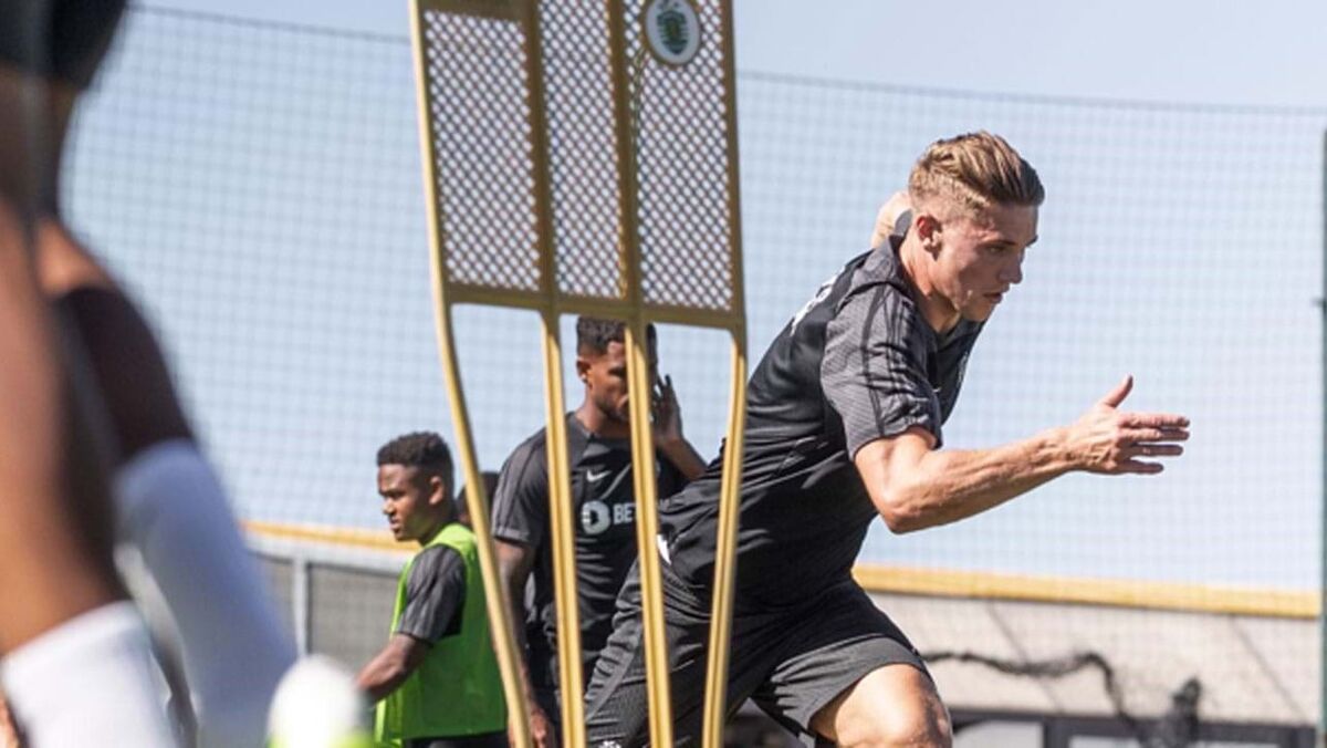 As imagens do primeiro treino de Gyökeres como jogador do Sporting ...