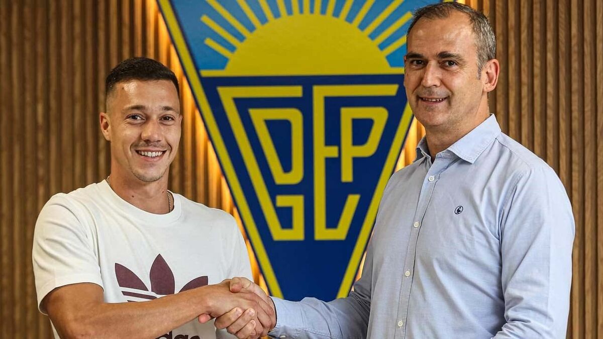 Alex Soares regressa a Portugal e assina pelo Estoril por uma época ...