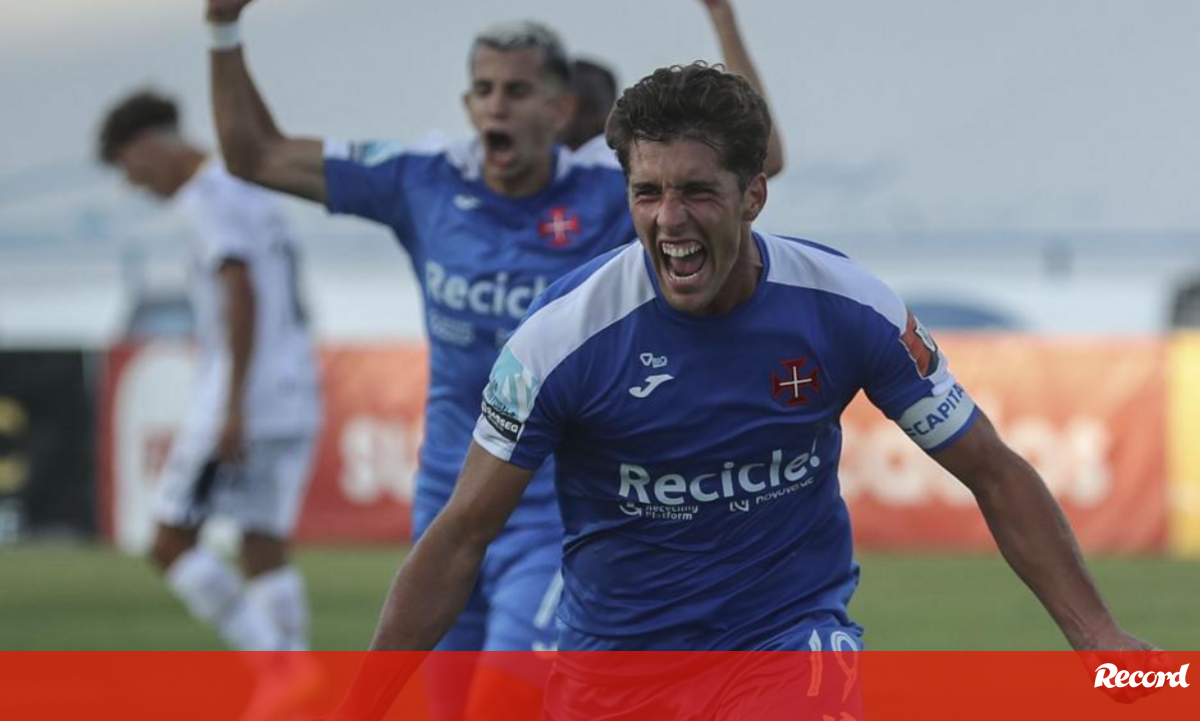 Duarte Valente assumiu o penálti que ditou a vitória do Belenenses ...