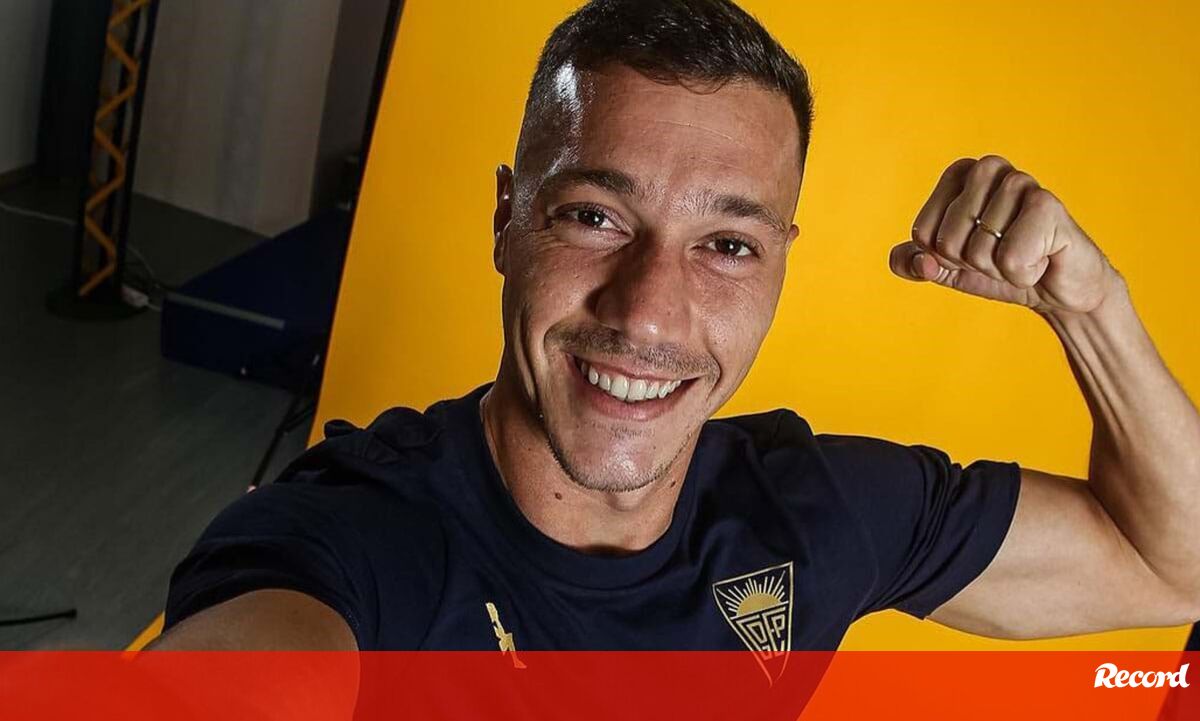 Alexandre Santos treinou Alex Soares no Petro de Luanda: «Fico feliz ...