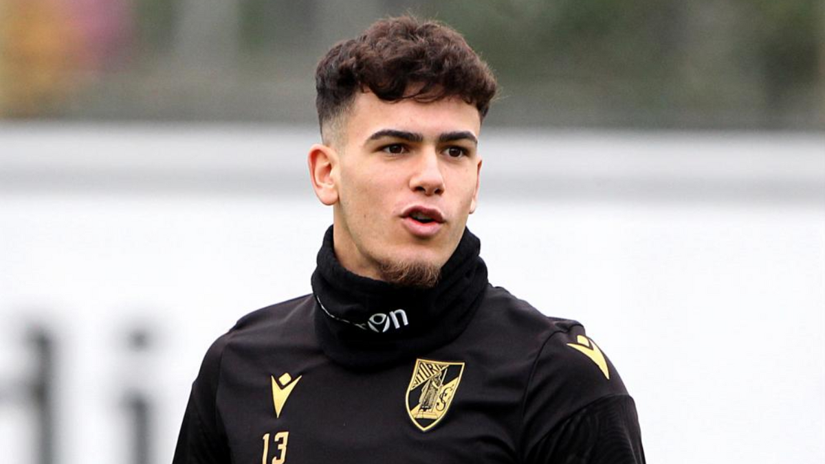 André Amaro já está no Qatar e é hoje oficial - V. Guimarães - Jornal ...