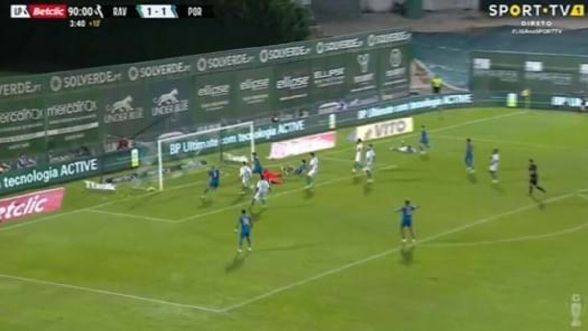 Marcano volta a ser herói nos descontos: o golo da vitória do FC Porto ...