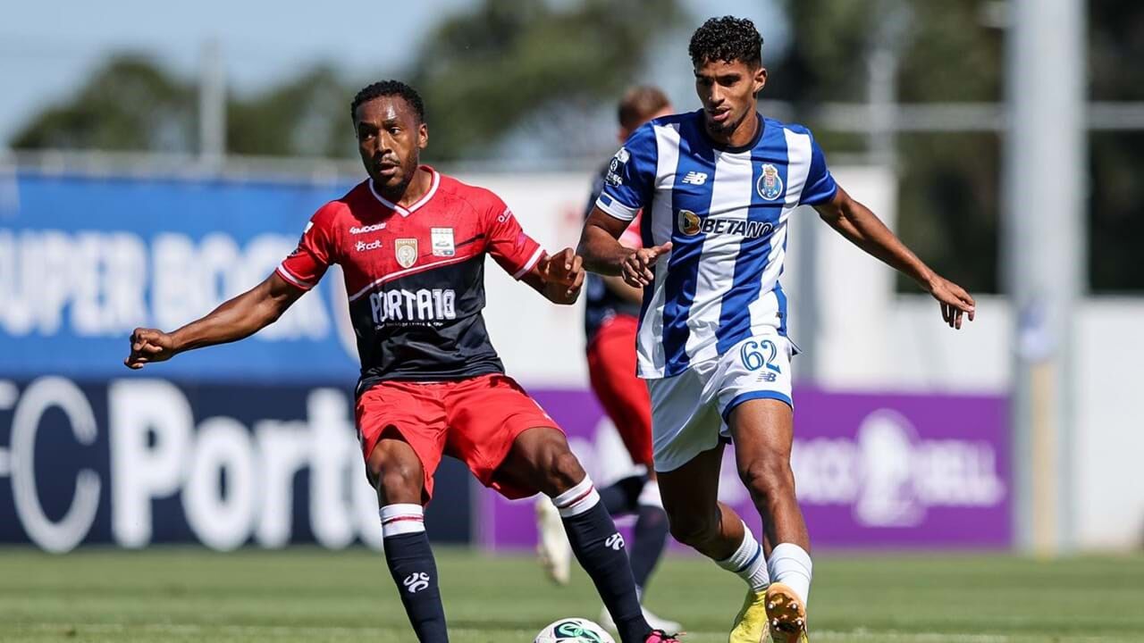 Rodrigo Fernandes com interessados - FC Porto - Jornal Record