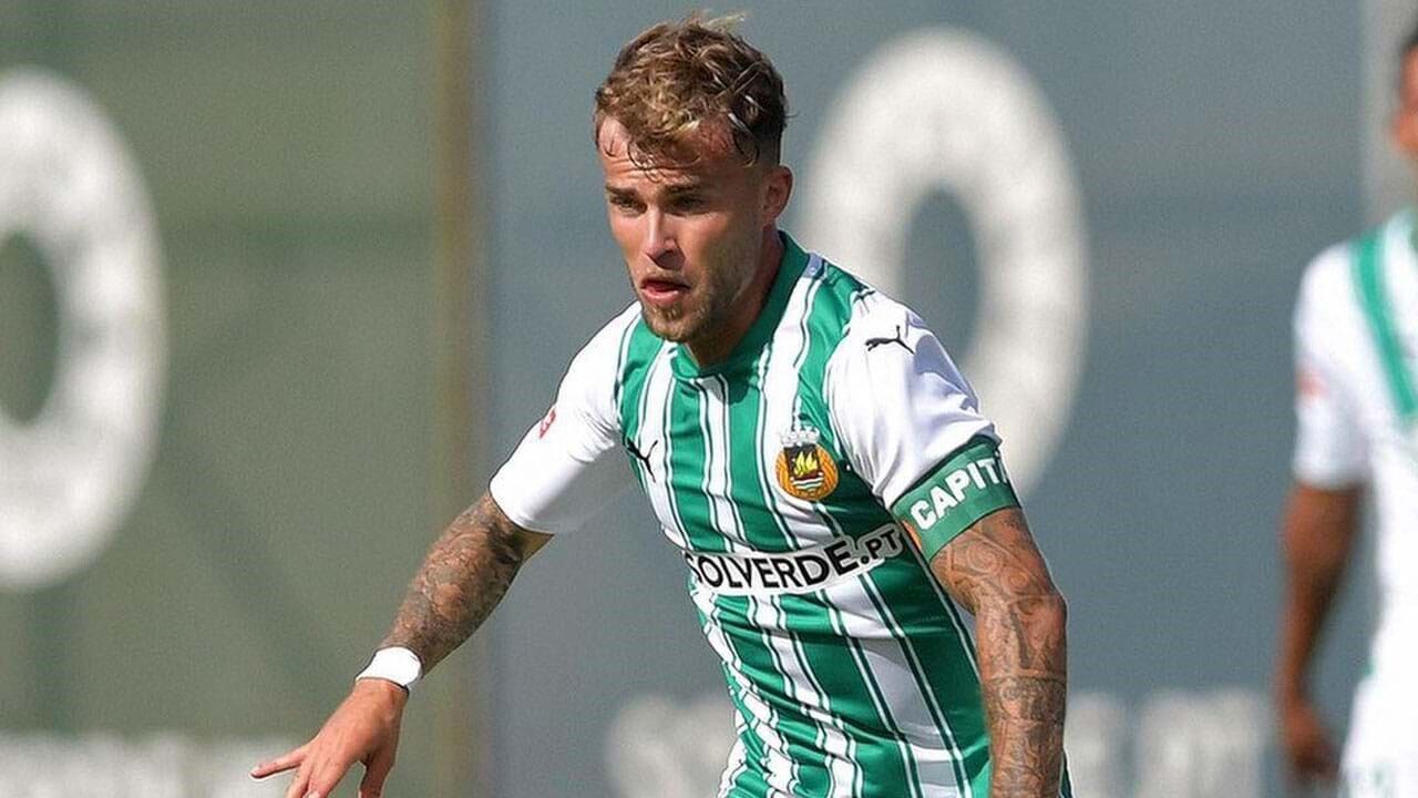 Dezoito equipas à lupa: Guga guia Rio Ave em alto mar - Liga Record ...