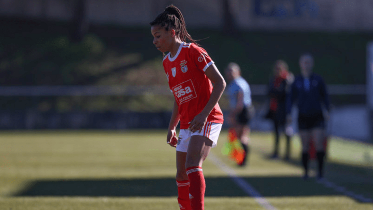 Jéssica Silva ausente seis semanas devido a entorse no tornozelo ...