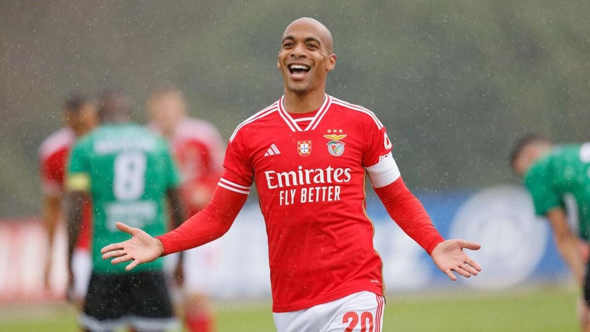 João Mário: «Arthur Cabral vai ajudar-nos muito este ano» - Benfica ...