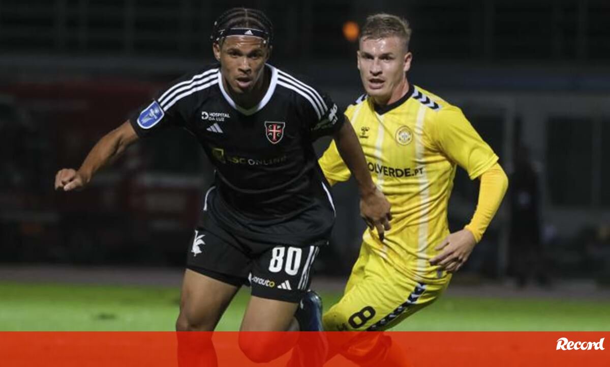 Pablo só pára no fim do ano - Casa Pia - Jornal Record