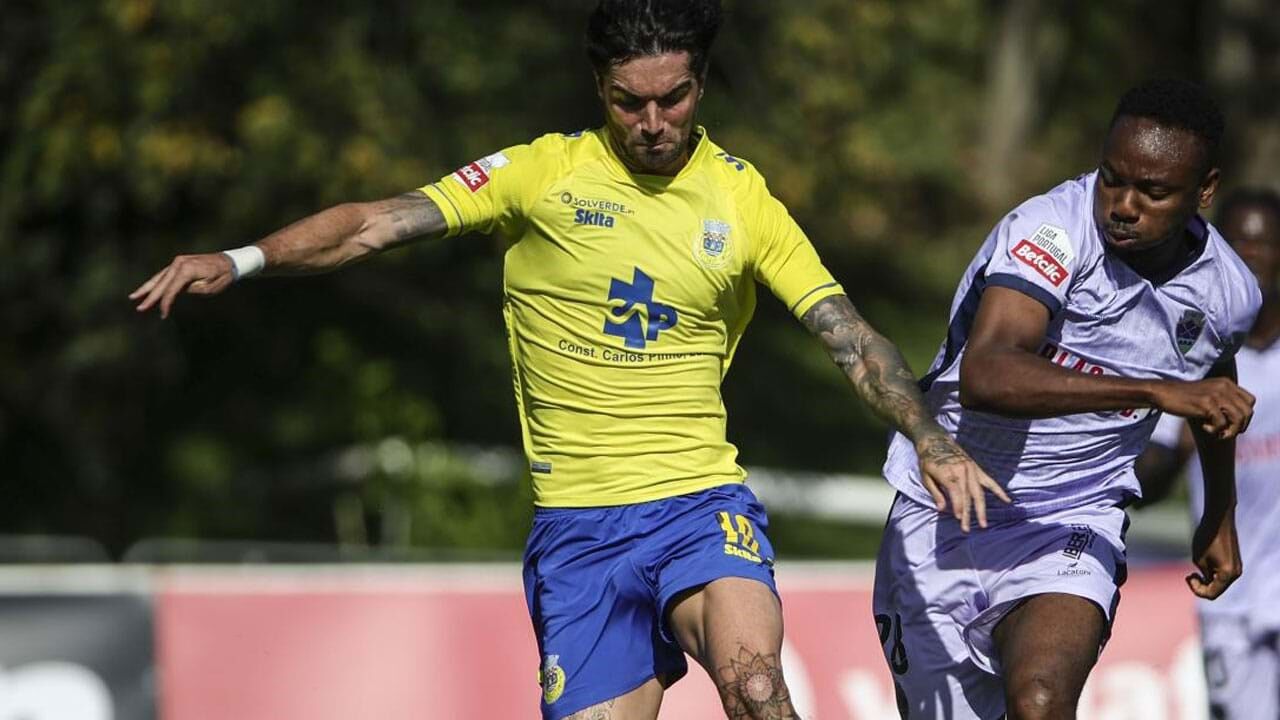 Jason é dúvida para a Taça - Arouca - Jornal Record