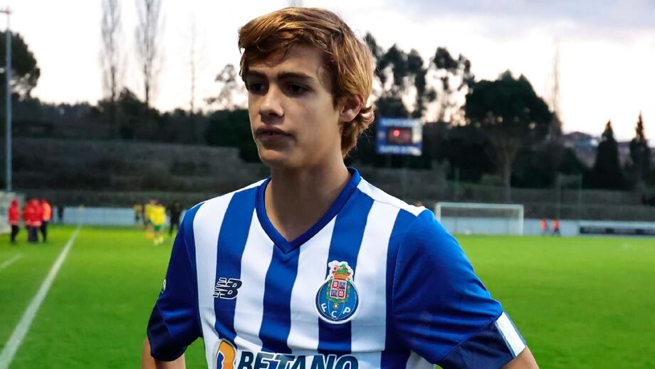 Rodrigo Mora nunca viu desenhos animados e com 7 anos preferia a ...