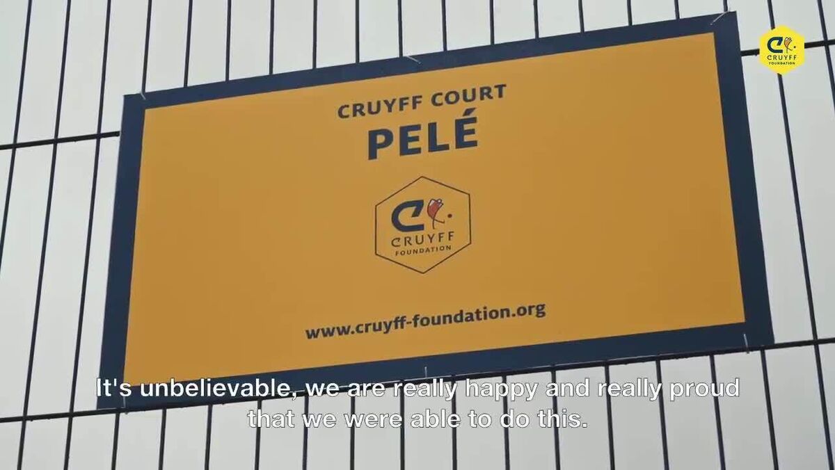 Duas lendas na solidariedade: as melhores imagens da inauguração do ...