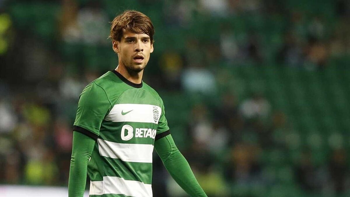 Daniel Bragança empurra Pote para o ataque - Sporting - Jornal Record