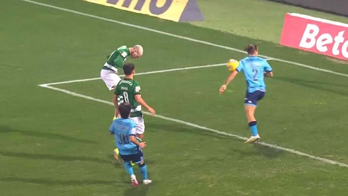 Iturralde González diz que não há falta de Morato no 1.º golo do ...