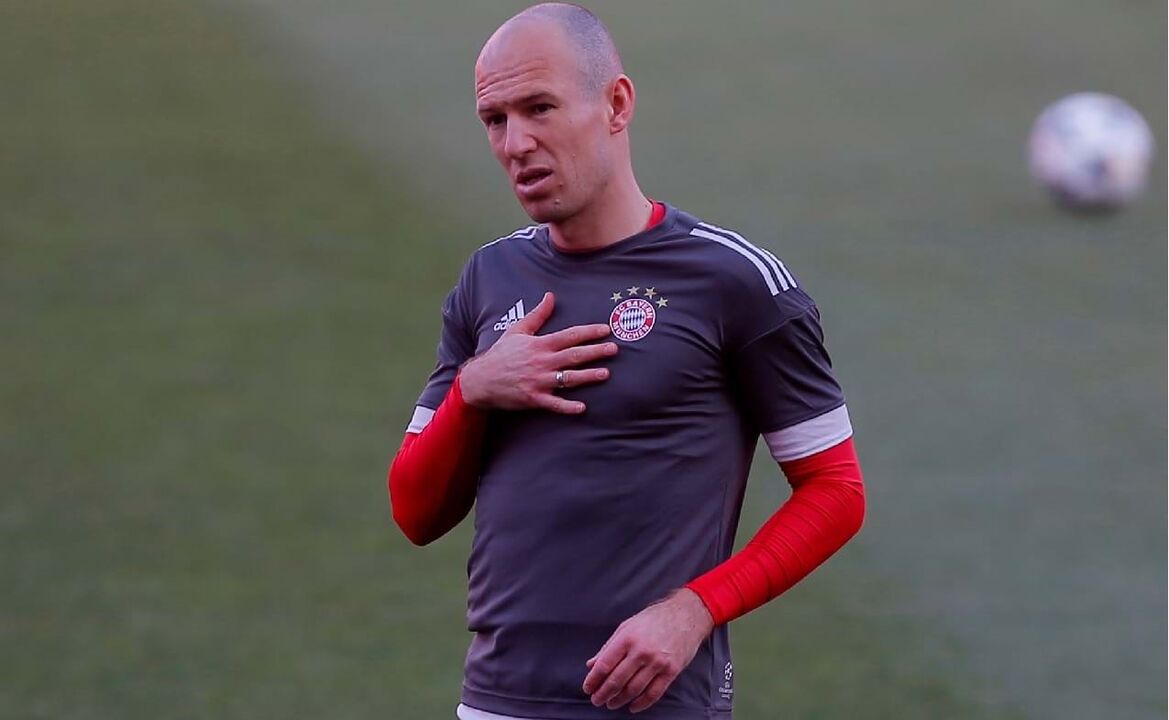 Arjen Robben celebra 40 anos: A vida e obra do 'Homem de Cristal ...