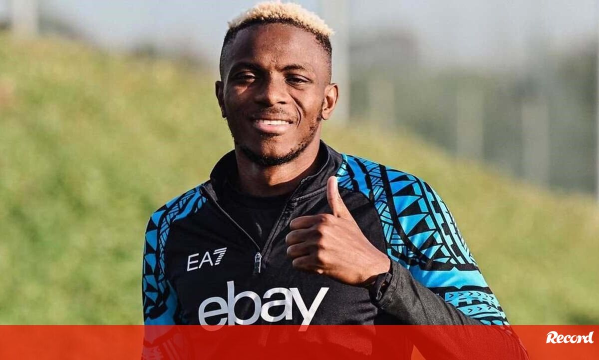 Presidente do Nápoles admite que não pode travar a saída de Victor ...