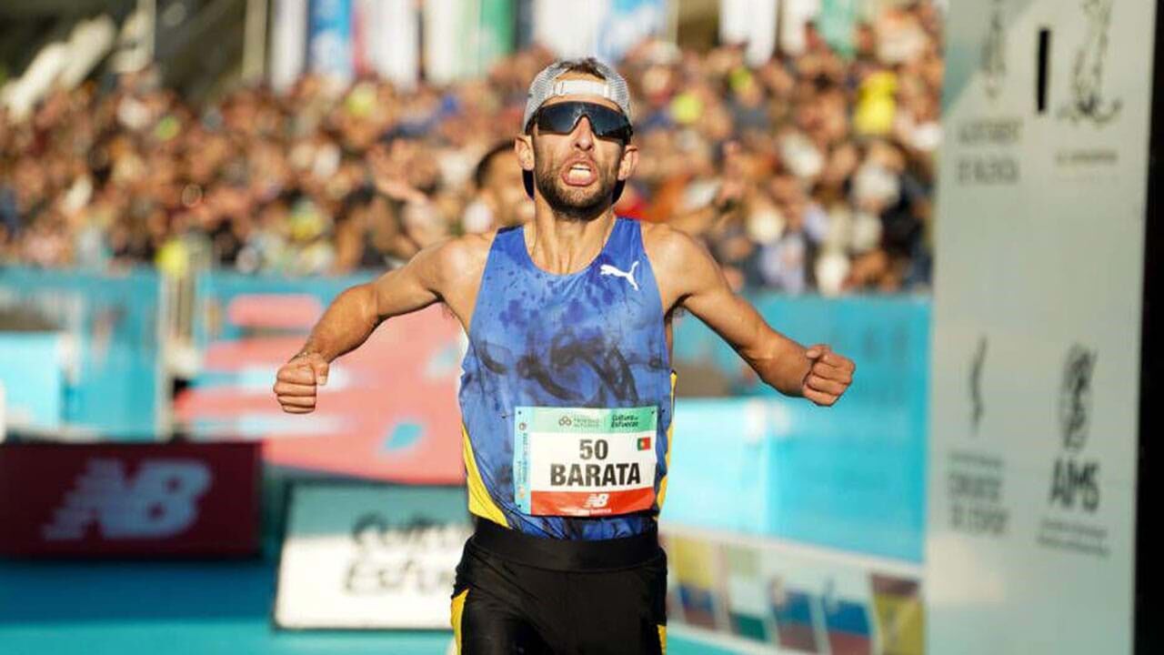 Samuel Barata: «Disse ao Domingos Castro que com estas sapatilhas fazia ...