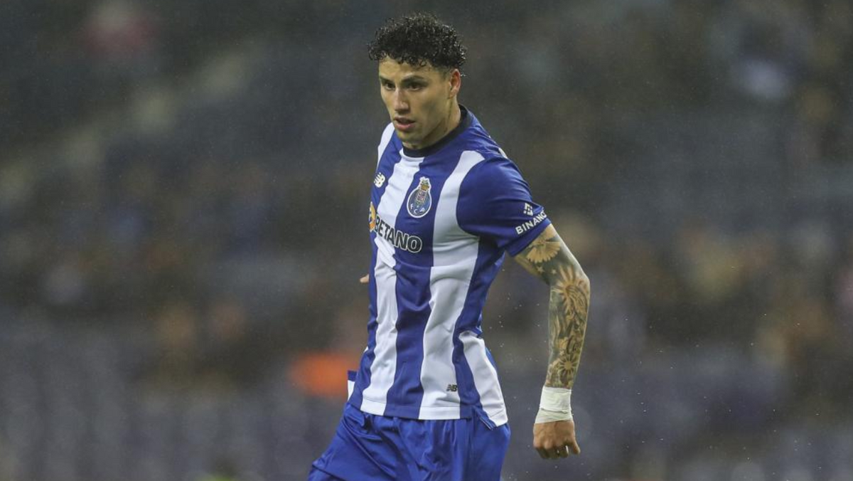 Jorge Sánchez convocado pelo México - FC Porto - Jornal Record