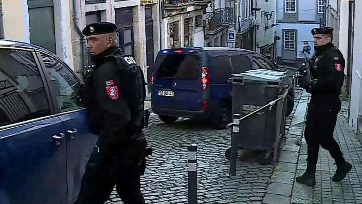 Irmã de Marco 'Orelhas' chora em tribunal e acusa marido: «Muita coisa ...