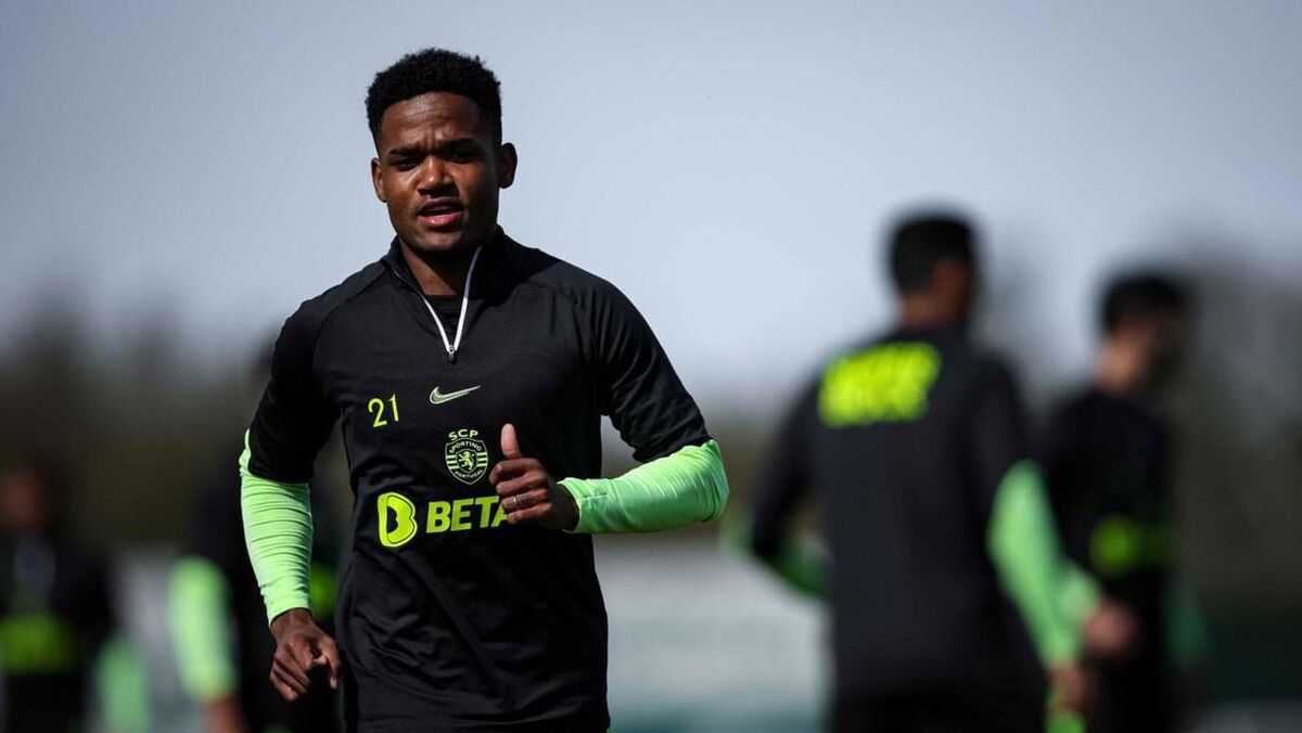 Geny Catamo pisa relvado e deve ser 'reforço' para a receção ao V ...