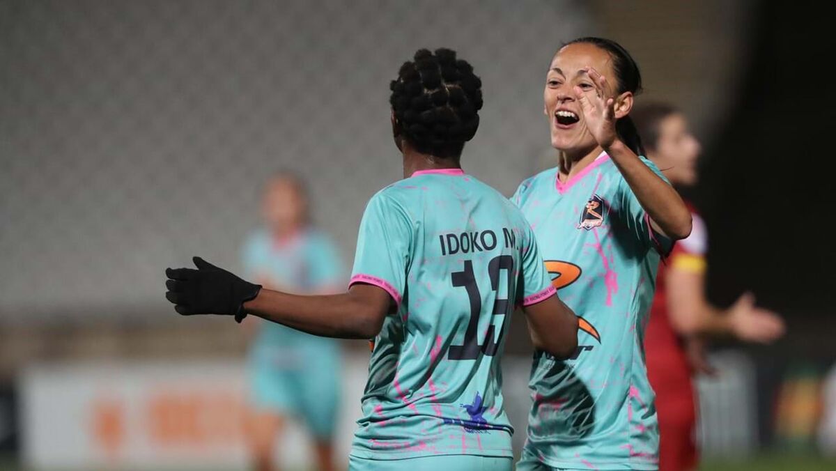 Power do Racing está no trabalho - Futebol Feminino - Jornal Record