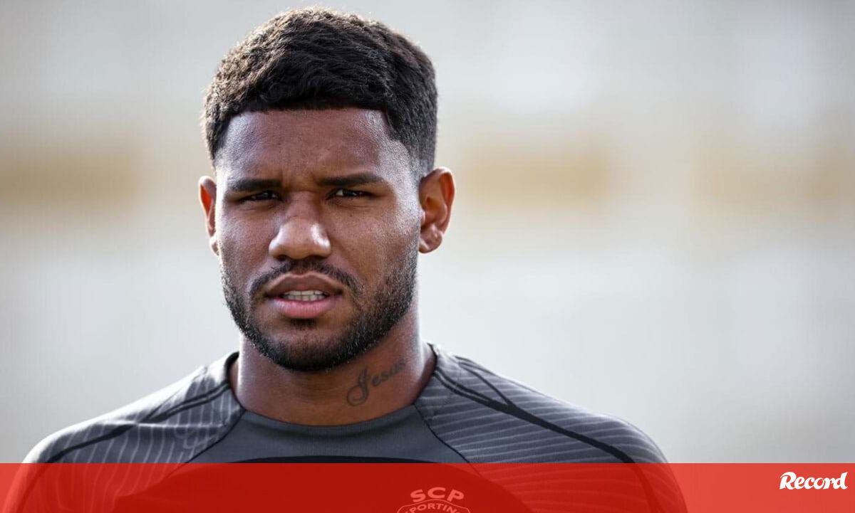 Matheus Reis rumo ao clássico com o FC Porto - Sporting - Jornal Record