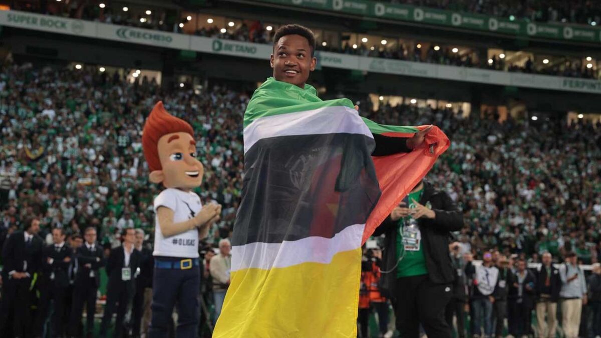 Geny Catamo na convocatória de Moçambique para jogos de qualificação do ...